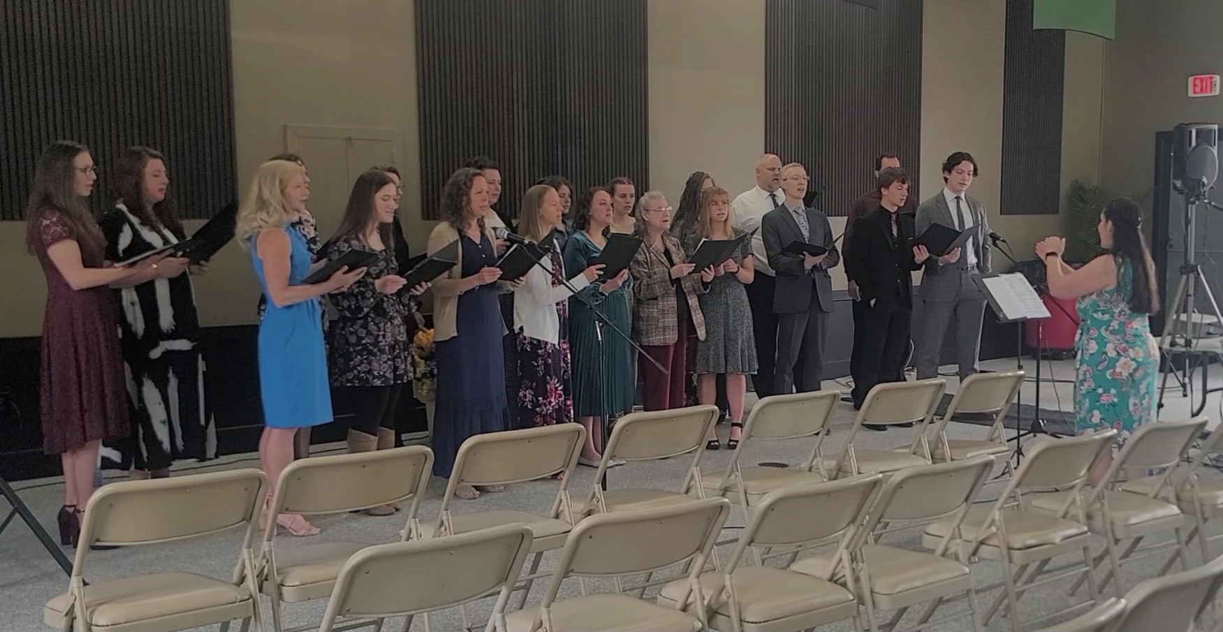 Jonathan and Kayla Stoner – Eagles Give Back Sighting | Middletown ...